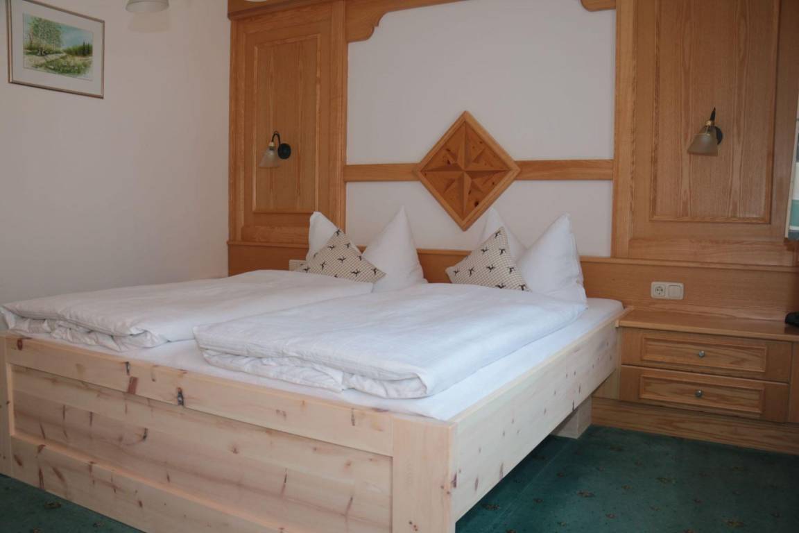 37 M² Ferienwohnung ∙ 1 Schlafzimmer ∙ 3 Gäste - Holzgau