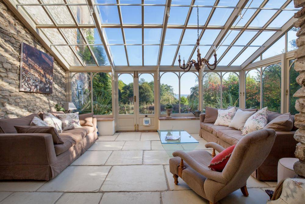 Cottage ∙ 6 Bedrooms ∙ 14 Guests - Honiton