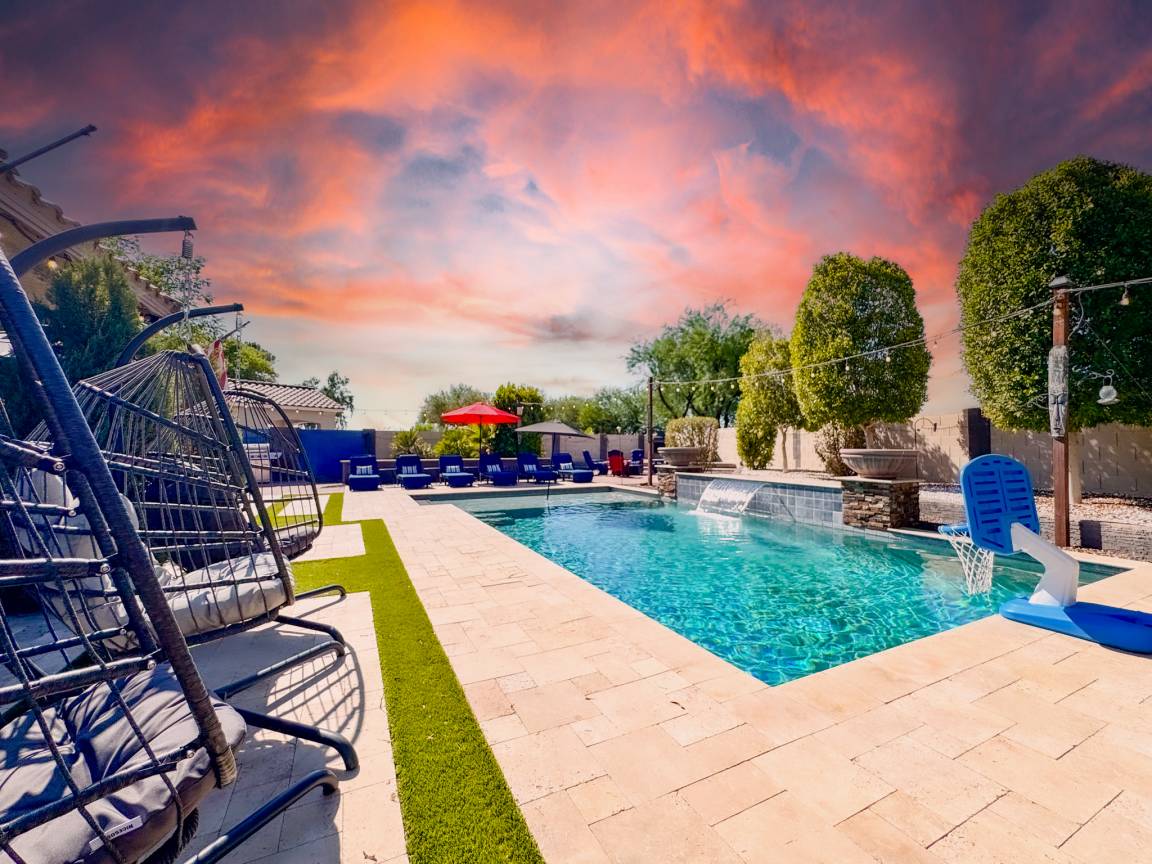 220 M² House ∙ 4 Bedrooms ∙ 12 Guests - Queen Creek, AZ