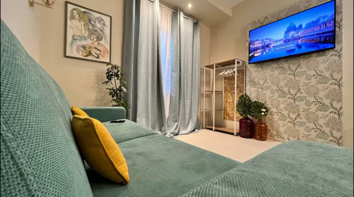 65 M² Lägenhet ∙ 2 Sovrum ∙ 6 Gäster - Pisa