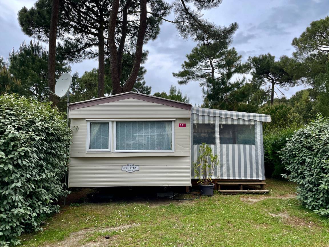 27 M² Mobil-home ∙ 2 Chambres ∙ 4 Personnes - La Palmyre
