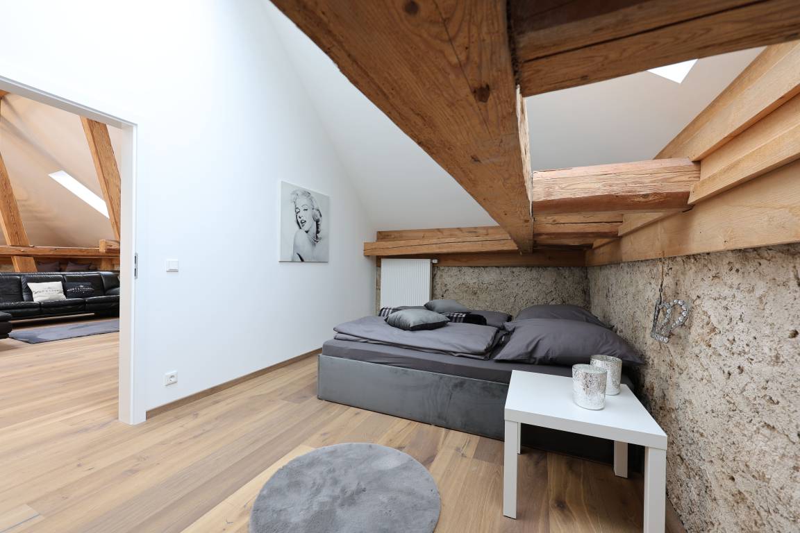 140 M² Ferienwohnung ∙ 4 Gäste - Taching am See