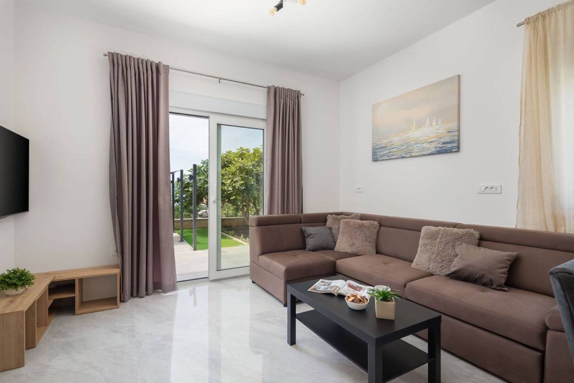 60 M² Apartment ∙ 2 Bedrooms ∙ 6 Guests - Split