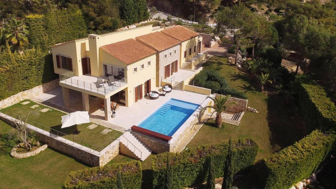 444 M² Ferienhaus ∙ 3 Schlafzimmer ∙ 6 Gäste - Canyamel