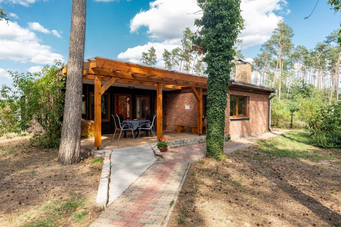65 M² Ferienhaus ∙ 2 Schlafzimmer ∙ 4 Gäste - Zerbst/Anhalt