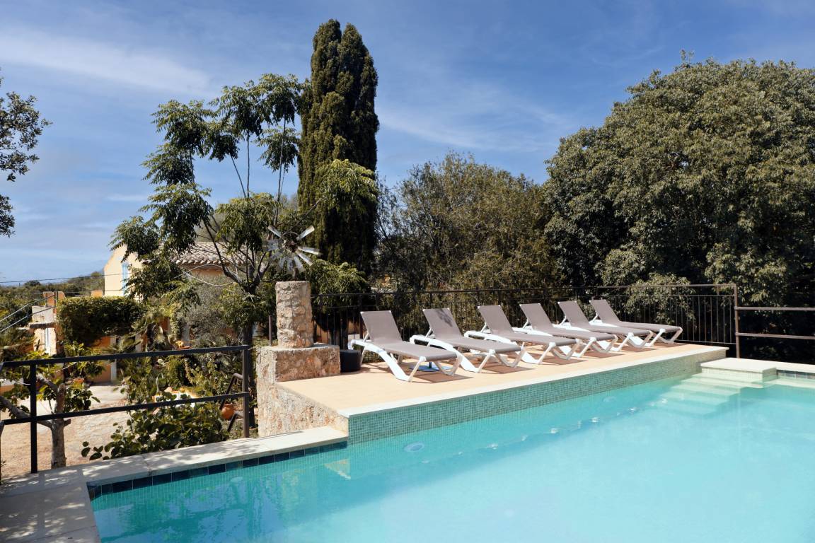 329 M² Casa Rural ∙ 6 Habitaciones ∙ 12 Huéspedes - Mallorca