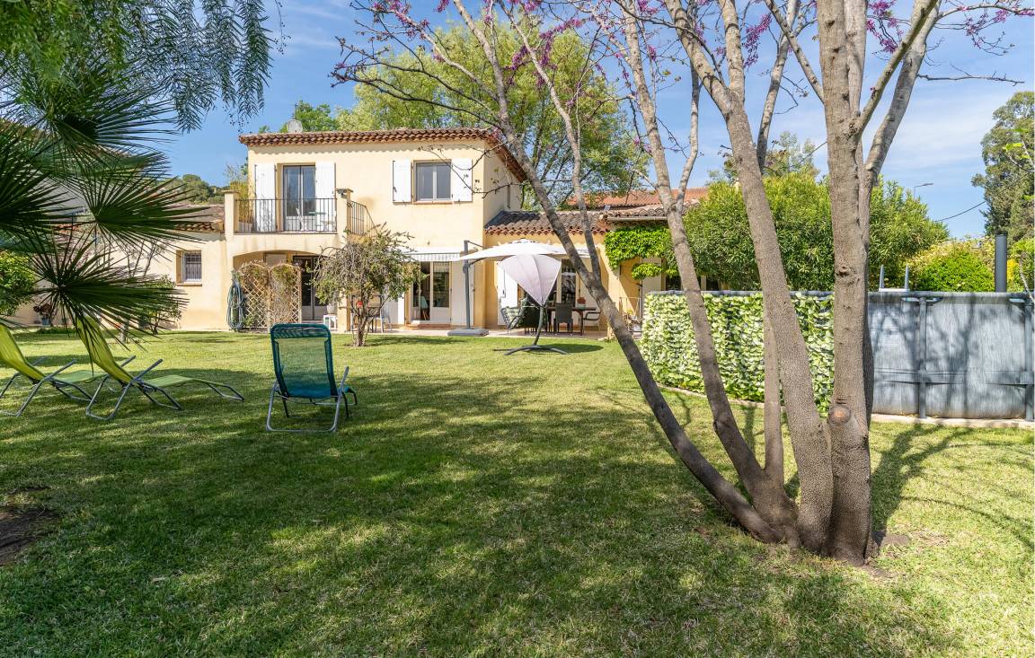 157 M² Maisonette ∙ 4 Bedrooms ∙ 6 Guests - Saint-Raphaël