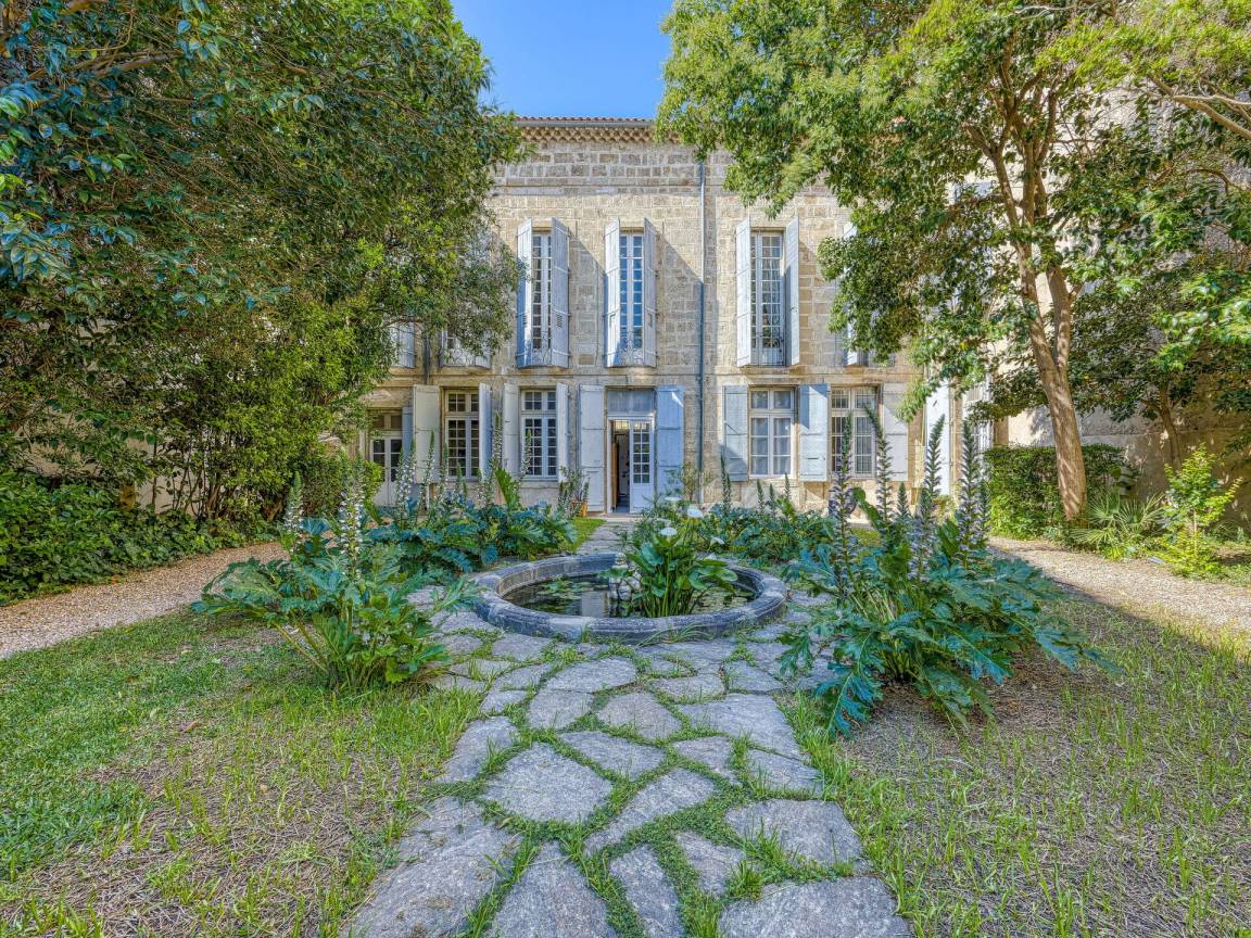 103 M² Apartment ∙ 2 Bedrooms ∙ 6 Guests - Béziers