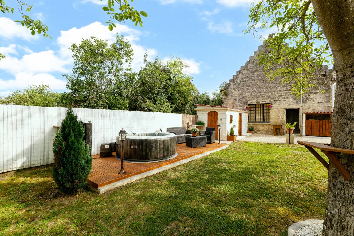 70 M² Huis ∙ 1 Slaapkamer ∙ 4 Gasten - Aisne