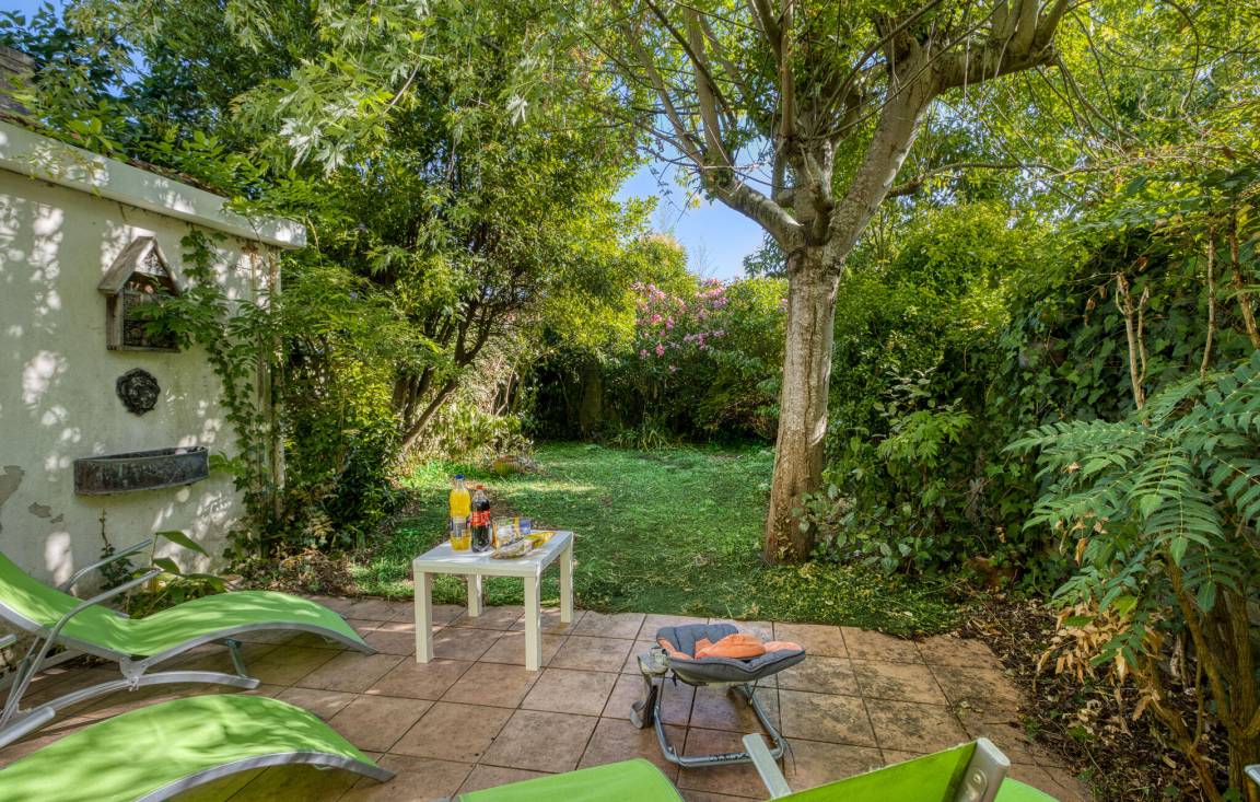 97 M² Duplex ∙ 3 Chambres ∙ 9 Personnes - Porte Dauphine - La Rochelle