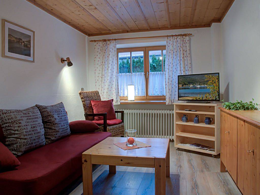 55 M² Ferienwohnung ∙ 1 Schlafzimmer ∙ 2 Gäste - Tegernsee
