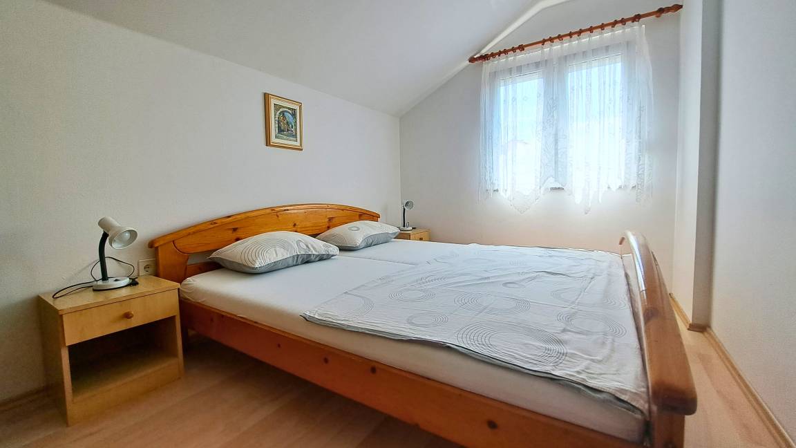 30 M² Ferienwohnung ∙ 1 Schlafzimmer ∙ 3 Gäste - Lopar