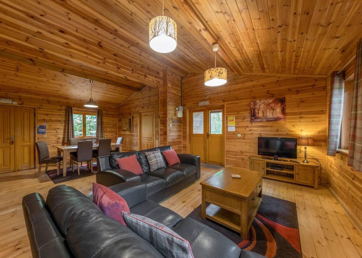 Chalet ∙ 3 Bedrooms ∙ 6 Guests - Shropshire