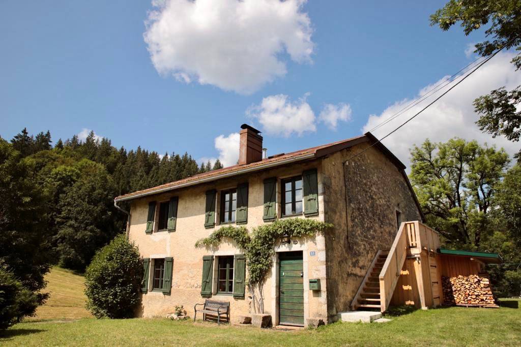 140 M² Gîte ∙ 4 Chambres ∙ 12 Personnes - Jura