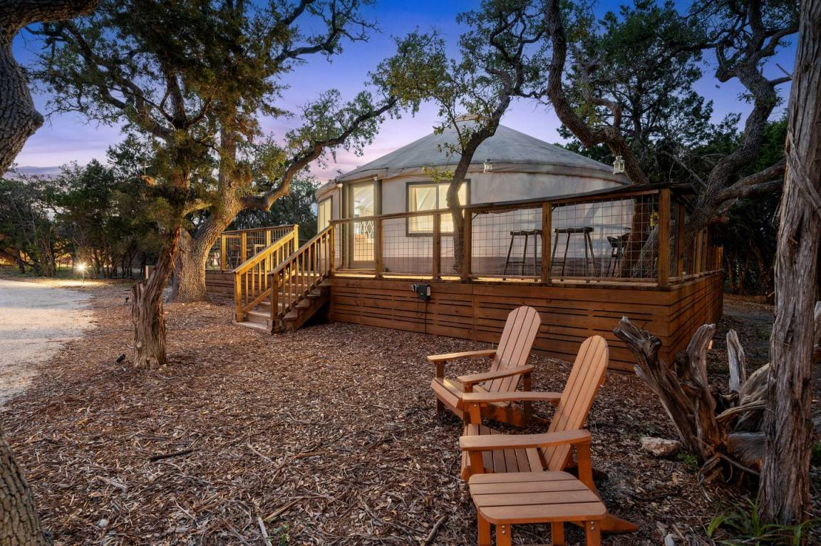 Camping ∙ 1 Bedroom ∙ 2 Guests - Texas