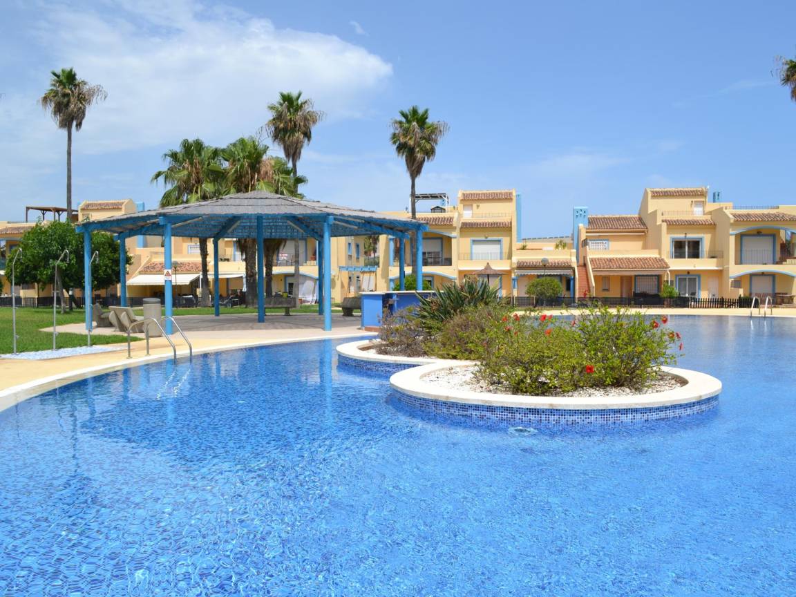 75 M² Apartment ∙ 2 Bedrooms ∙ 4 Guests - Orba