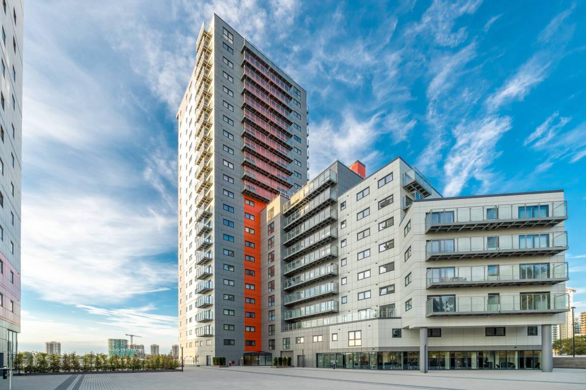 850 M² Apartment ∙ 2 Bedrooms ∙ 6 Guests - Ilford