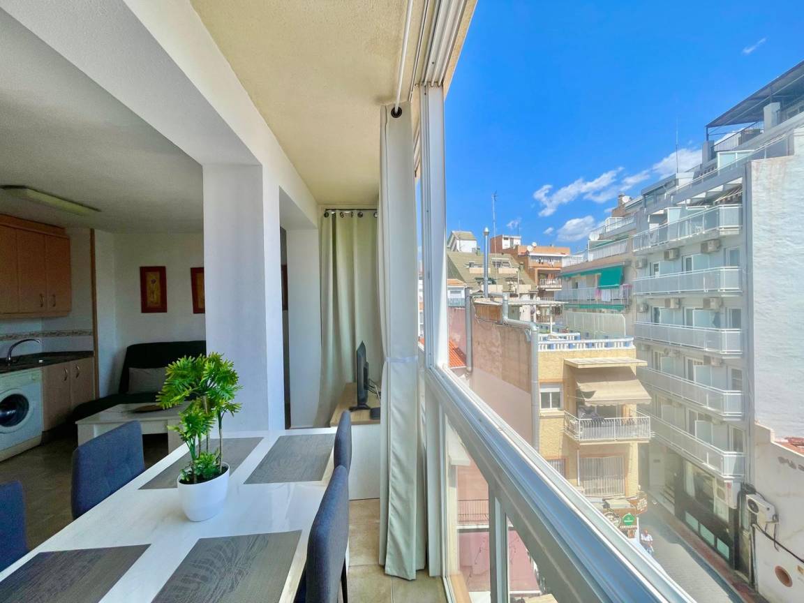45 M² Apartamento ∙ 1 Habitación ∙ 4 Huéspedes - Benidorm