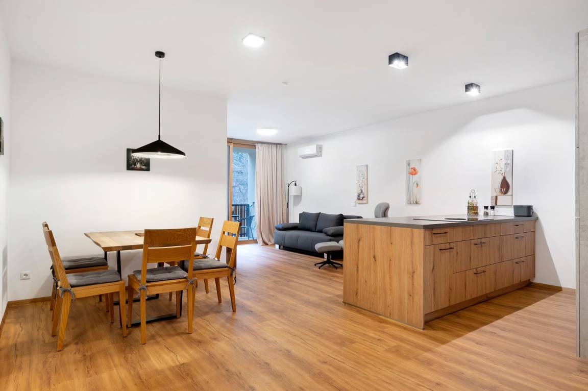 78 M² Apartment ∙ 2 Bedrooms ∙ 5 Guests - Lana