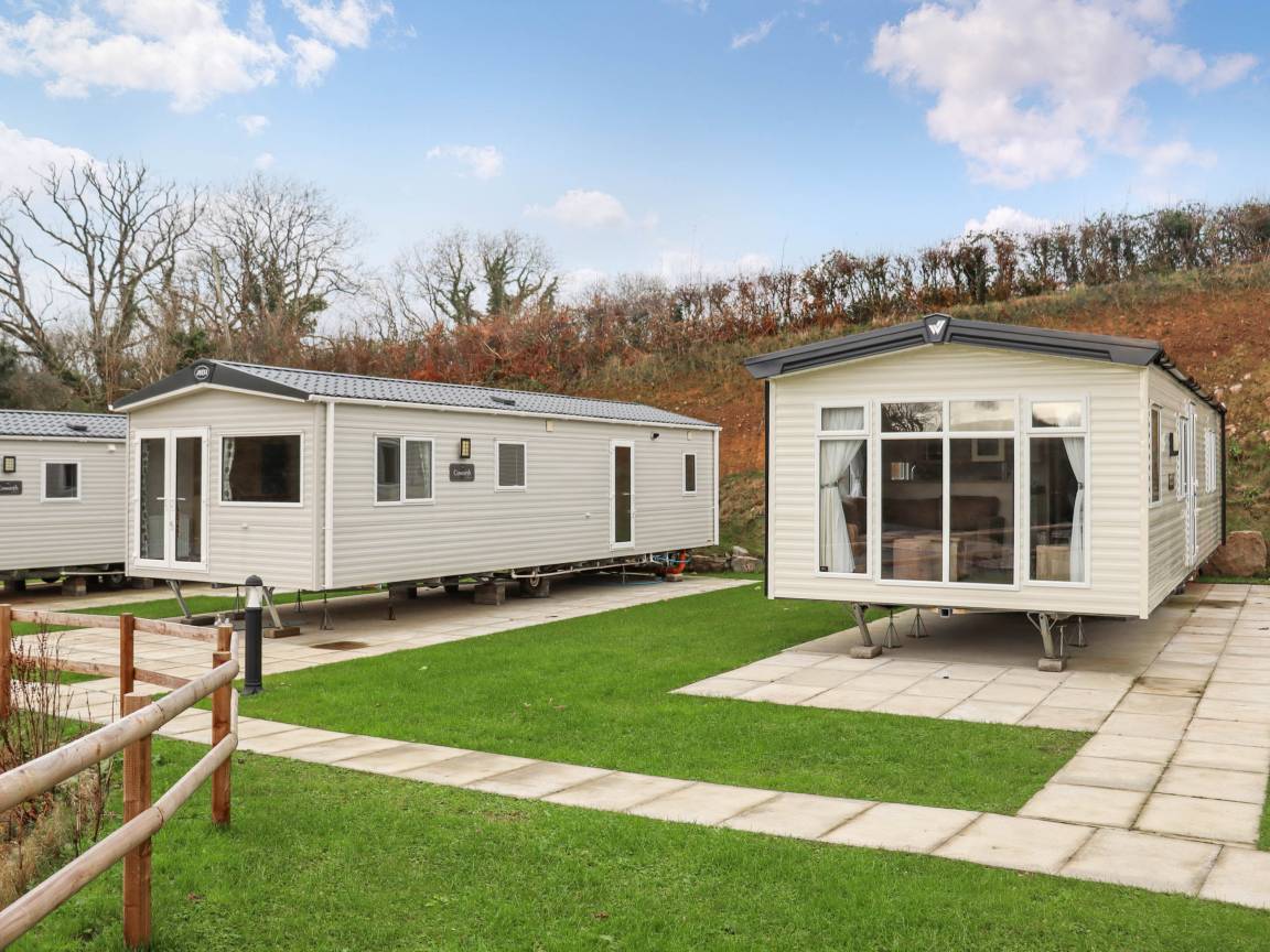 Cottage ∙ 2 Bedrooms ∙ 4 Guests - Laugharne