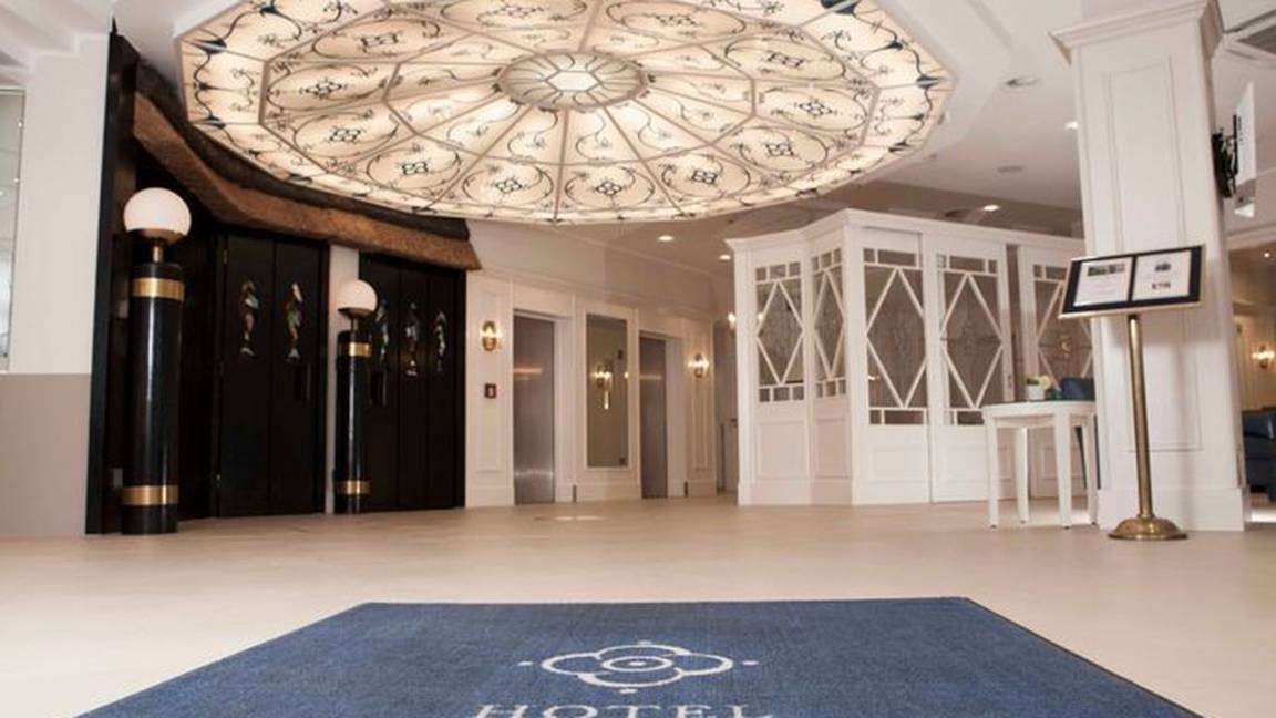 20 M² Hotel ∙ 2 Guests - Leer