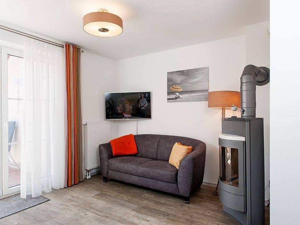 78 M² Ferienhaus ∙ 3 Schlafzimmer ∙ 4 Gäste - Butjadingen