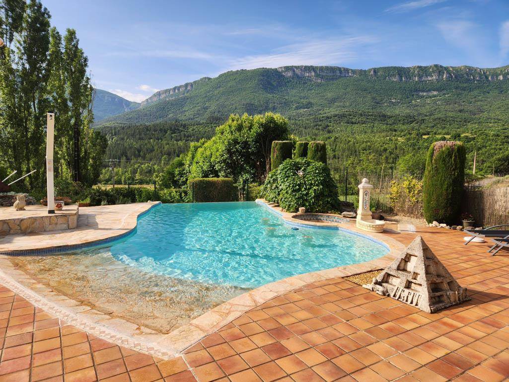 72 M² Gîte ∙ 2 Chambres ∙ 4 Personnes - Sisteron