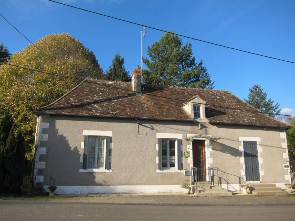 75 M² Cottage ∙ 2 Bedrooms ∙ 4 Guests - Le Blanc