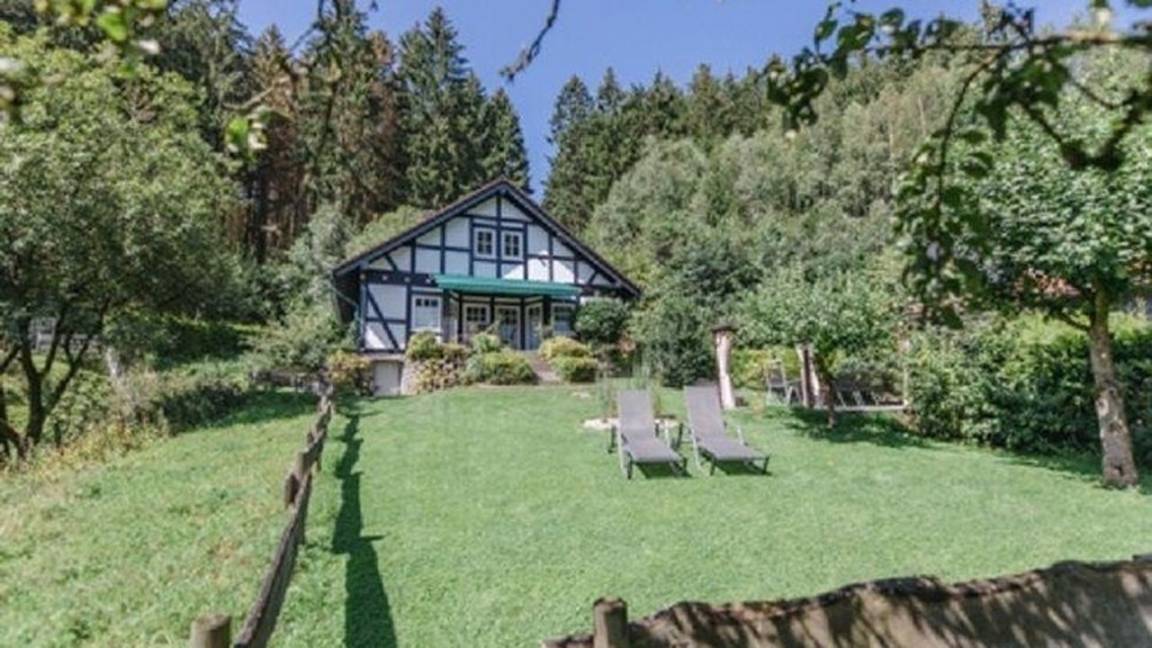 130 M² Ferienhaus ∙ 2 Schlafzimmer ∙ 5 Gäste - Sundern (Sauerland)