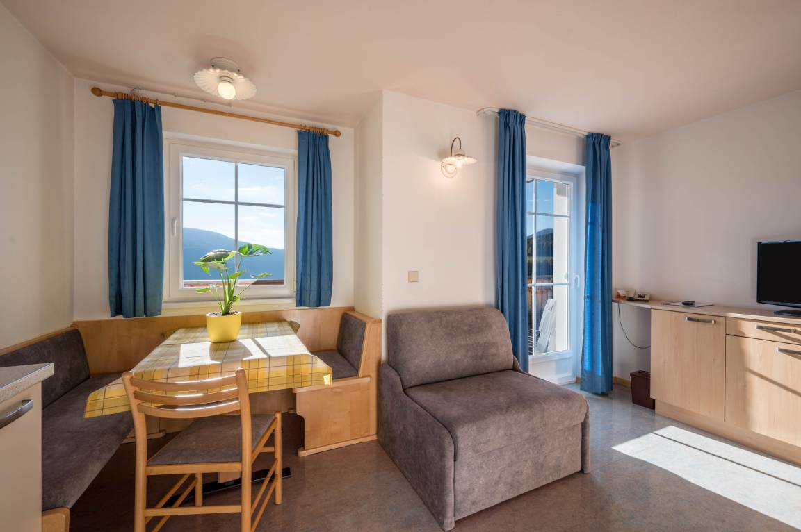 33 M² Appartamento Vacanza ∙ 1 Camera Da Letto ∙ 3 Ospiti - Terento