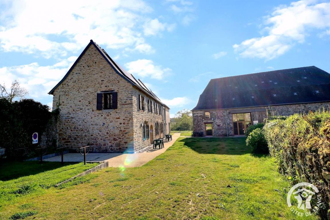 25 M² Gîte ∙ 2 Personnes - Fougères
