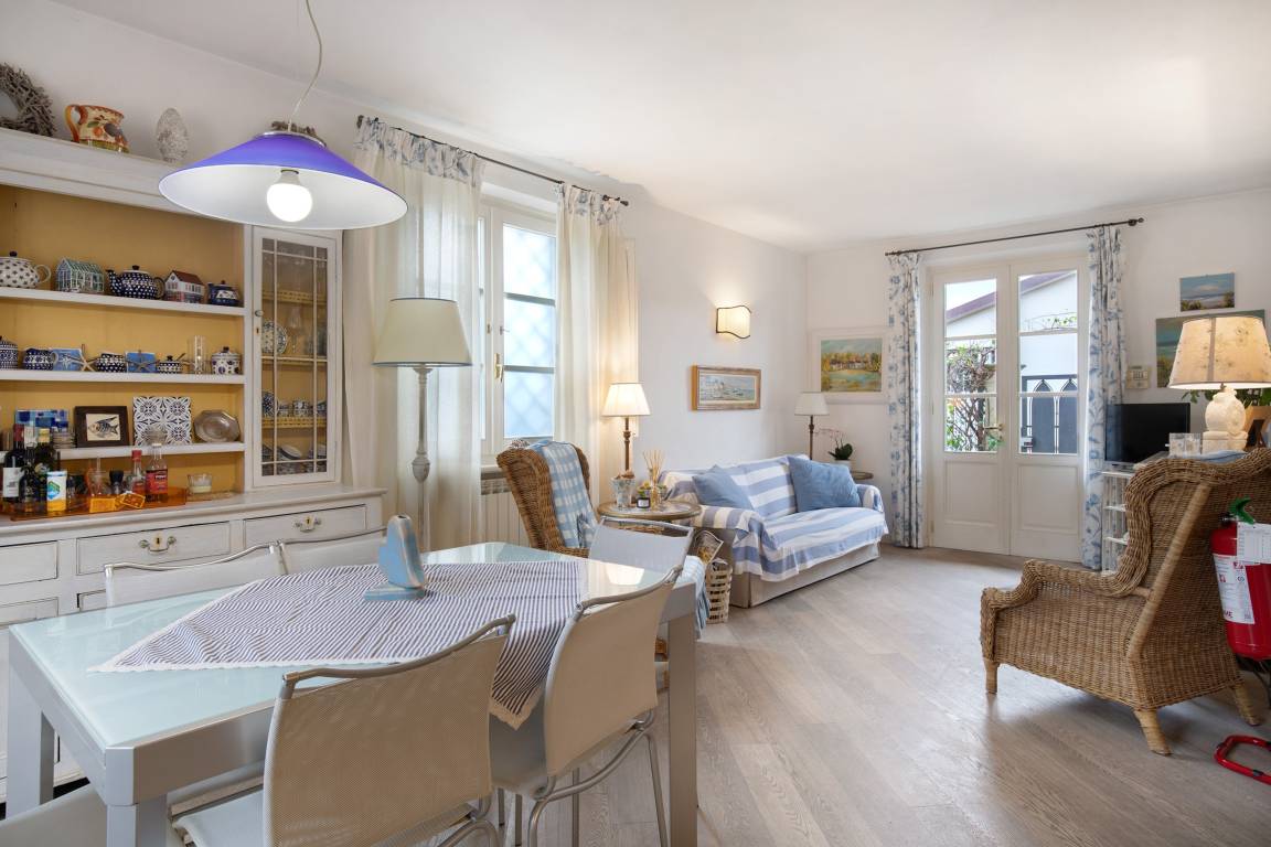 100 M² House ∙ 3 Bedrooms ∙ 5 Guests - Massa