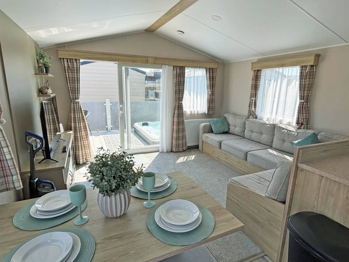 Cottage ∙ 3 Bedrooms ∙ 8 Guests - Chapel Saint Leonards