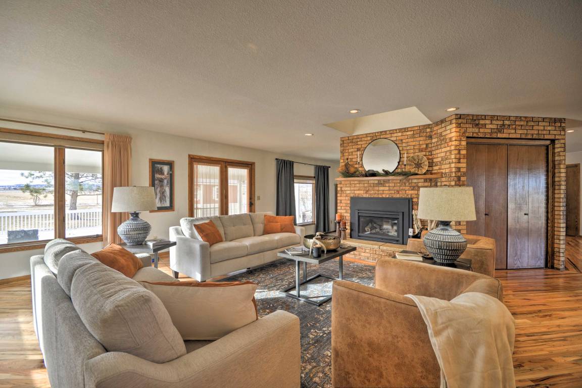 213 M² House ∙ 3 Bedrooms ∙ 6 Guests - Joliet, MT