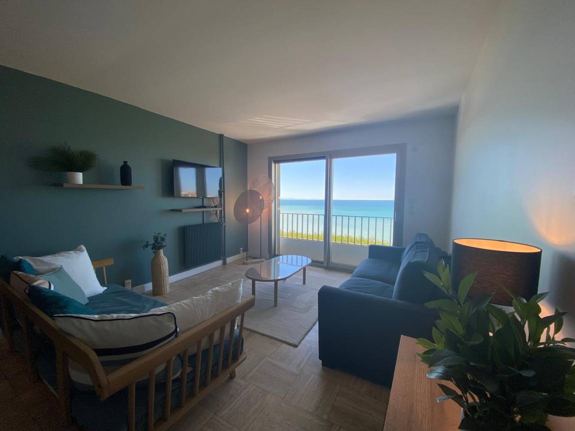 32 M² Monolocale ∙ 1 Camera Da Letto ∙ 3 Ospiti - Biarritz