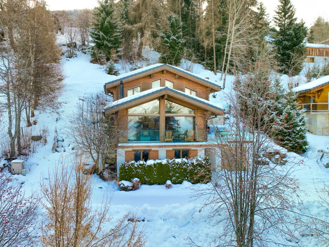 145 M² Maison De Vacances ∙ 4 Chambres ∙ 8 Personnes - Suisse