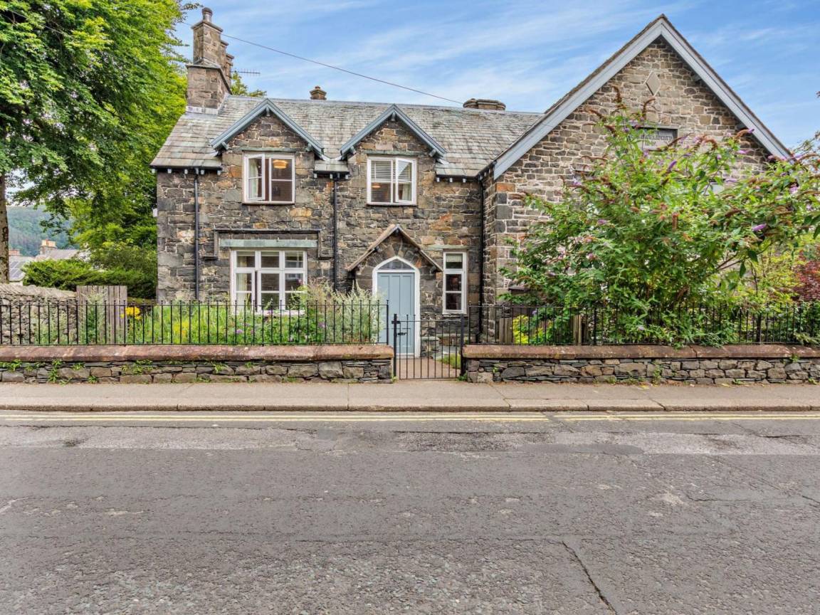 Cottage ∙ 3 Bedrooms ∙ 6 Guests - Keswick