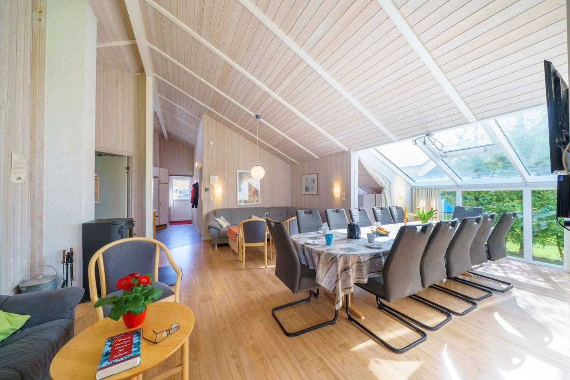 135 M² House ∙ 6 Bedrooms ∙ 12 Guests - Otterndorf