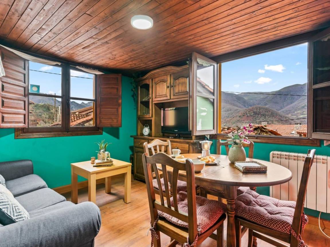 66 M² Apartamento ∙ 2 Habitaciones ∙ 4 Huéspedes - Teverga