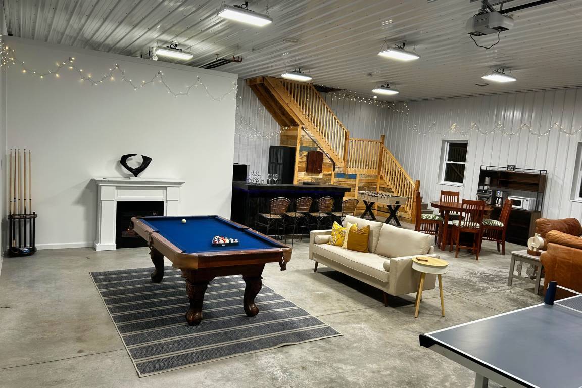 483 M² House ∙ 6 Bedrooms ∙ 16 Guests - Finger Lakes, NY