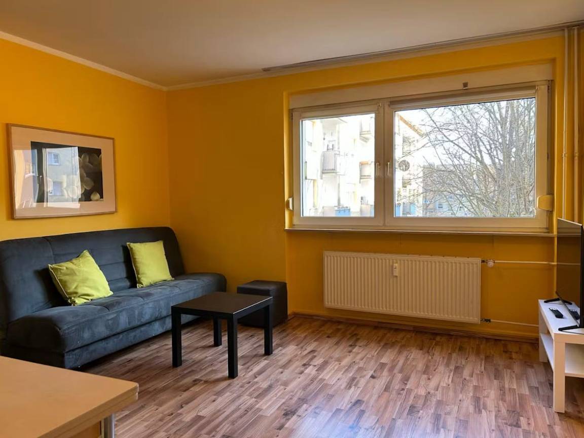 32 M² Apartment ∙ 2 Guests - Frankfurt