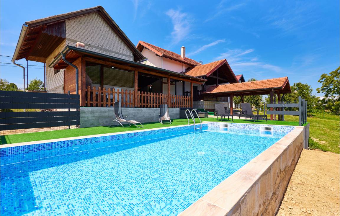 126 M² Casa ∙ 2 Habitaciones ∙ 6 Huéspedes - Croacia