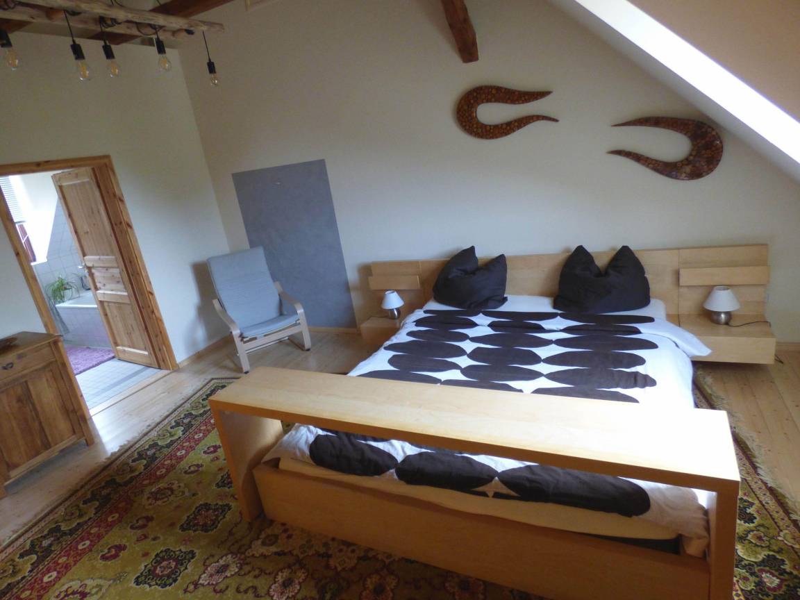 Ferienwohnung ∙ 6 Gäste - Naumburg (Saale)