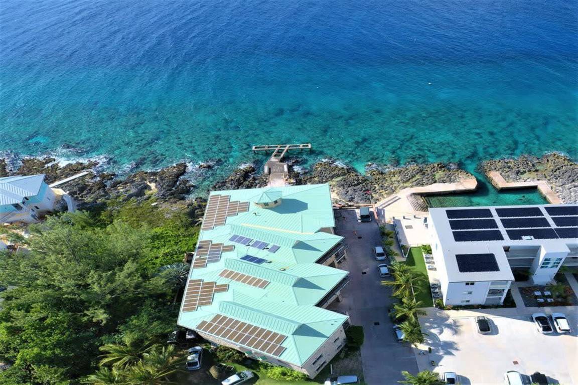 Apartment ∙ 2 Bedrooms ∙ 4 Guests - West Bay