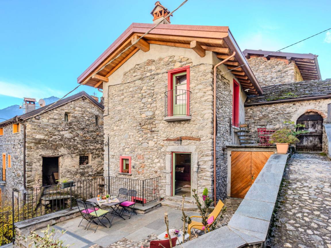 60 M² Huis ∙ 2 Slaapkamers ∙ 6 Gasten - Domaso