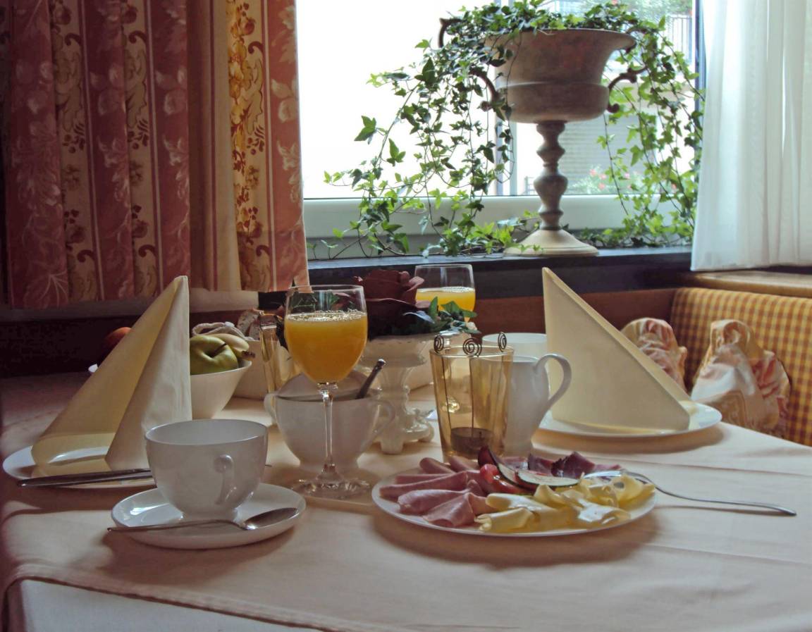 20 M² Hotel ∙ 1 Bedroom ∙ 3 Guests - Pertisau