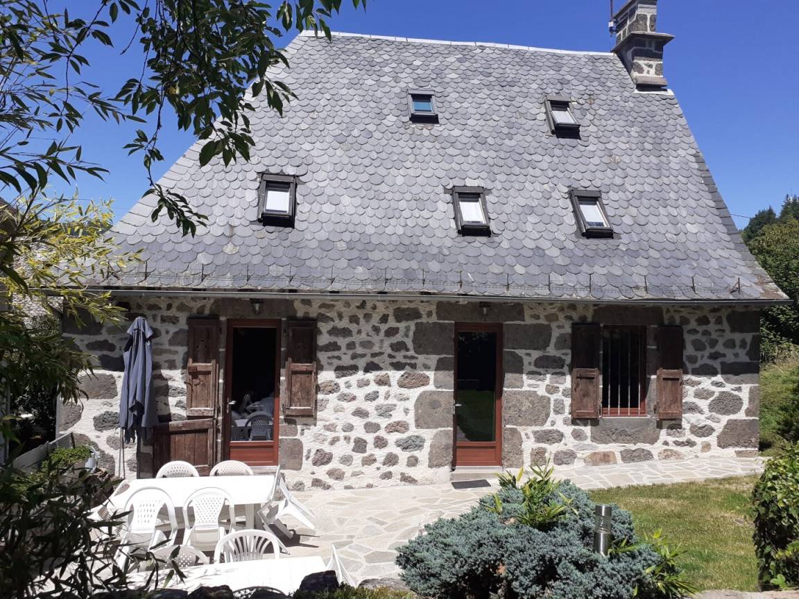 130 M² Maison De Vacances ∙ 3 Chambres ∙ 11 Personnes - Vic-sur-Cère