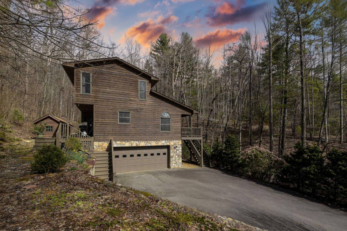 185 M² Casa ∙ 3 Quartos ∙ 8 Hóspedes - Asheville, NC