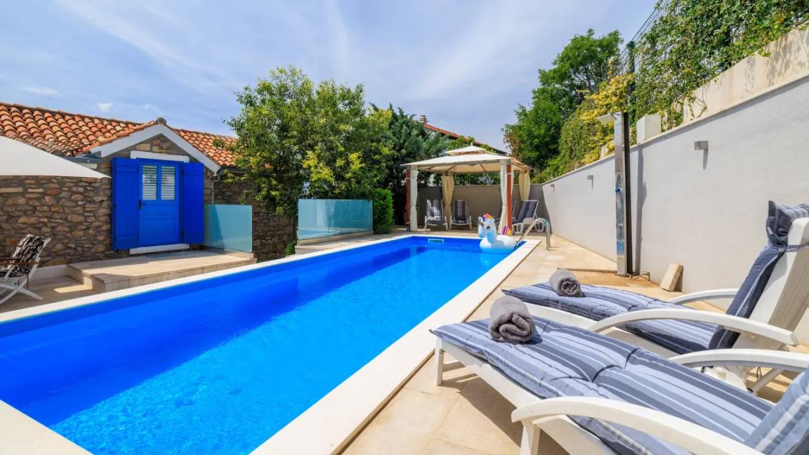 145 M² Ferienhaus ∙ 3 Schlafzimmer ∙ 6 Gäste - Crikvenica