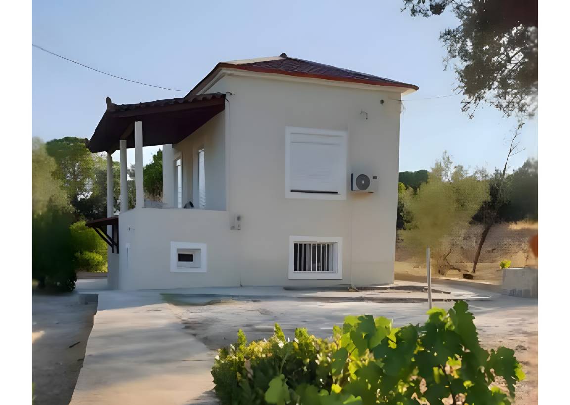 75 M² House ∙ 2 Bedrooms ∙ 6 Guests - Эгина